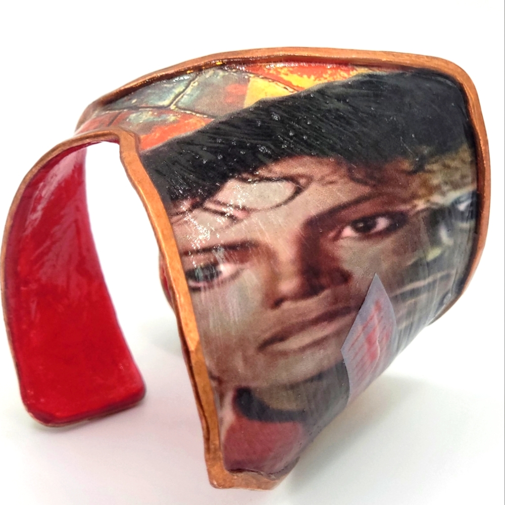 Thriller Changing Face Michael Jackson - Gem